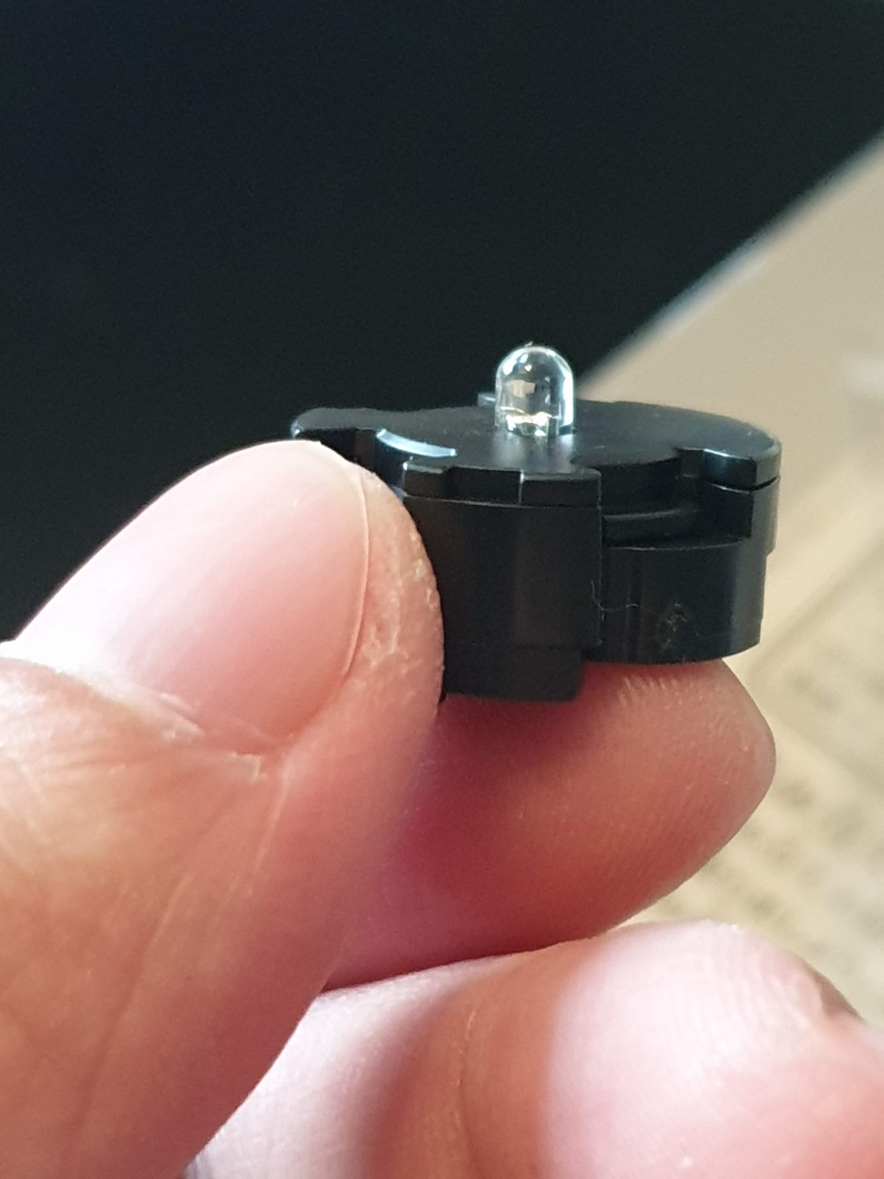 Gunpla Accessory: Gunpla LED Unit GREEN Short Review – Kimi The Builder