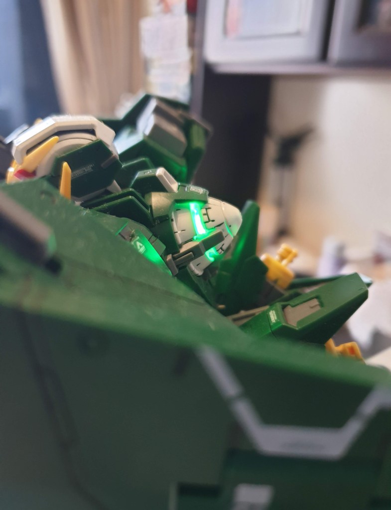 Gunpla Accessory: Gunpla LED Unit GREEN Short Review – Kimi The Builder
